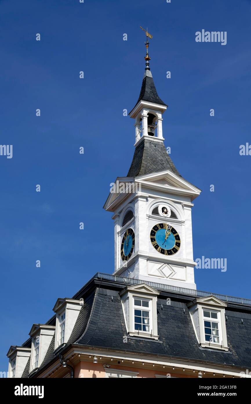 Market square in Aalen: "Spy's tower" on the historic town hall, Ostalb ...