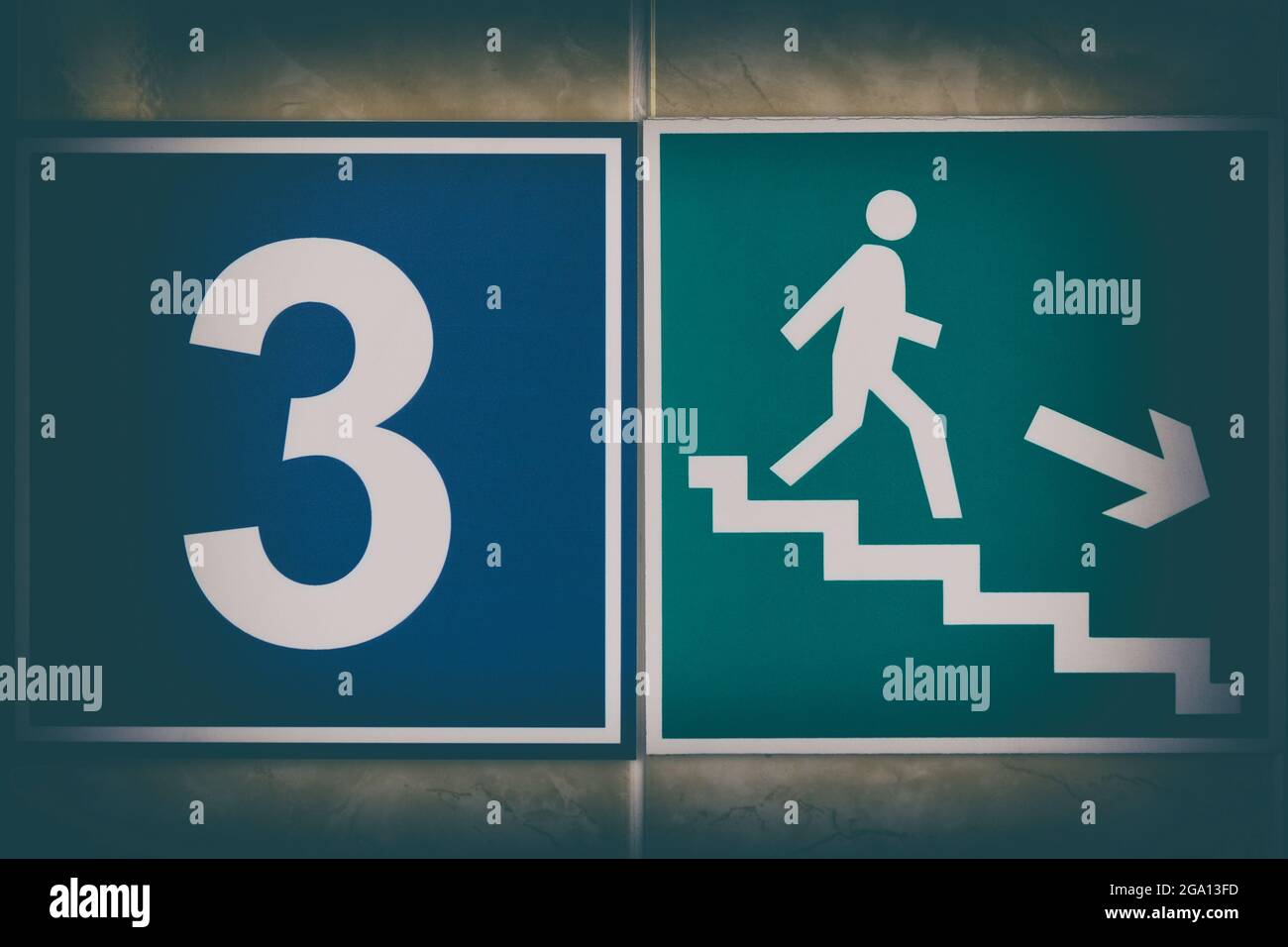 Number numbers three symbol figure hi-res stock photography and images ...