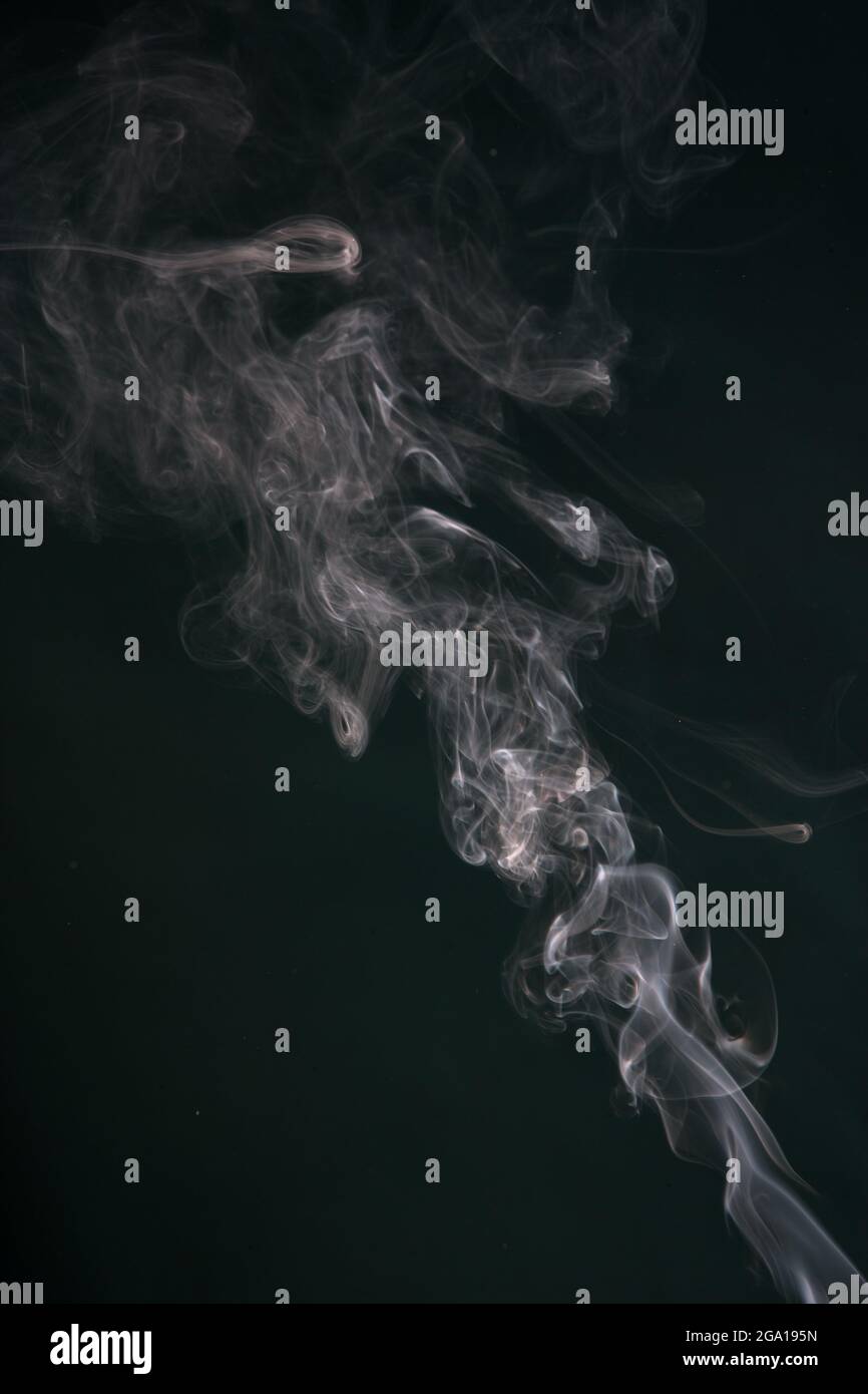 Fag smoke hi-res stock photography and images - Alamy
