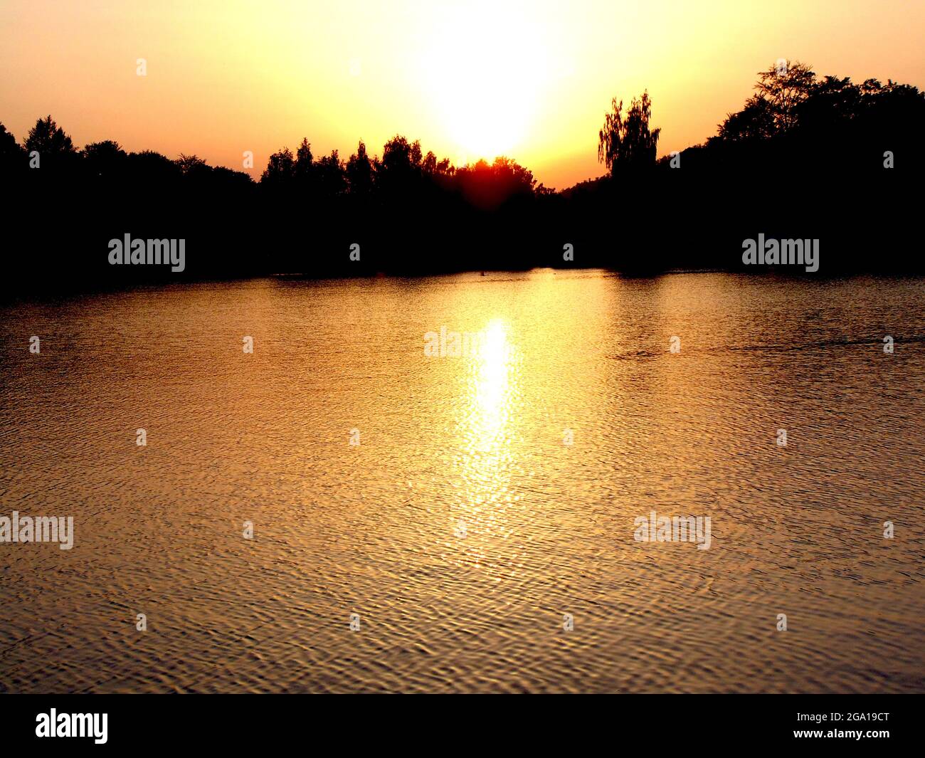 Lake mogosa hi-res stock photography and images - Alamy