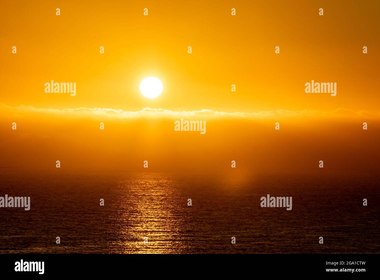 Ireland sun rise hi-res stock photography and images - Alamy