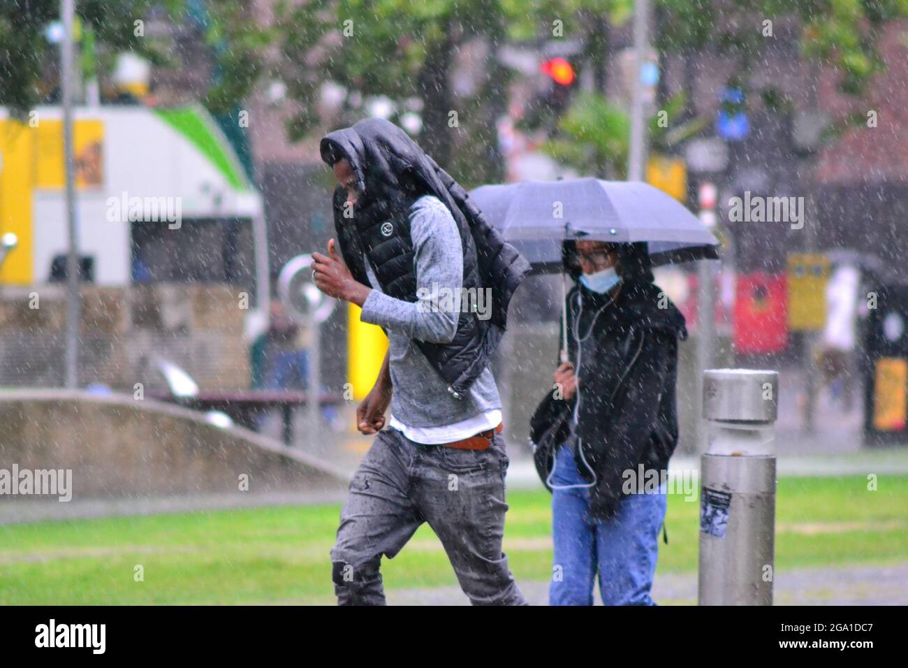 Weather manchester hi-res stock photography and images - Alamy