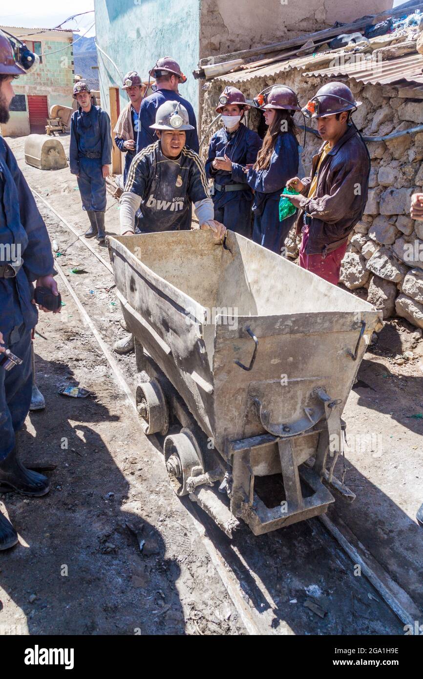 Old bolivian miner potosi hi-res stock photography and images - Alamy