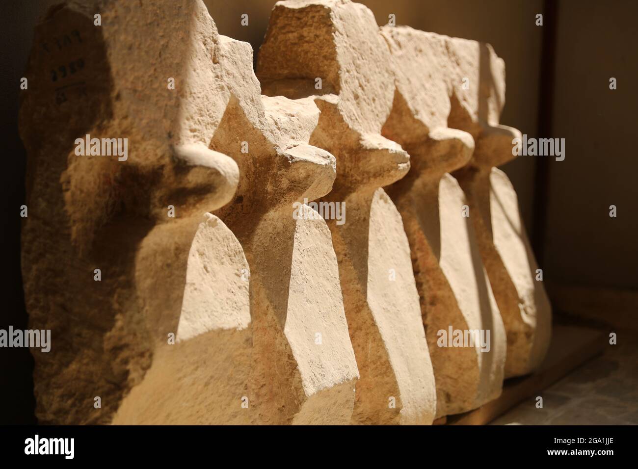 Ancient egypt cobra hi-res stock photography and images - Alamy