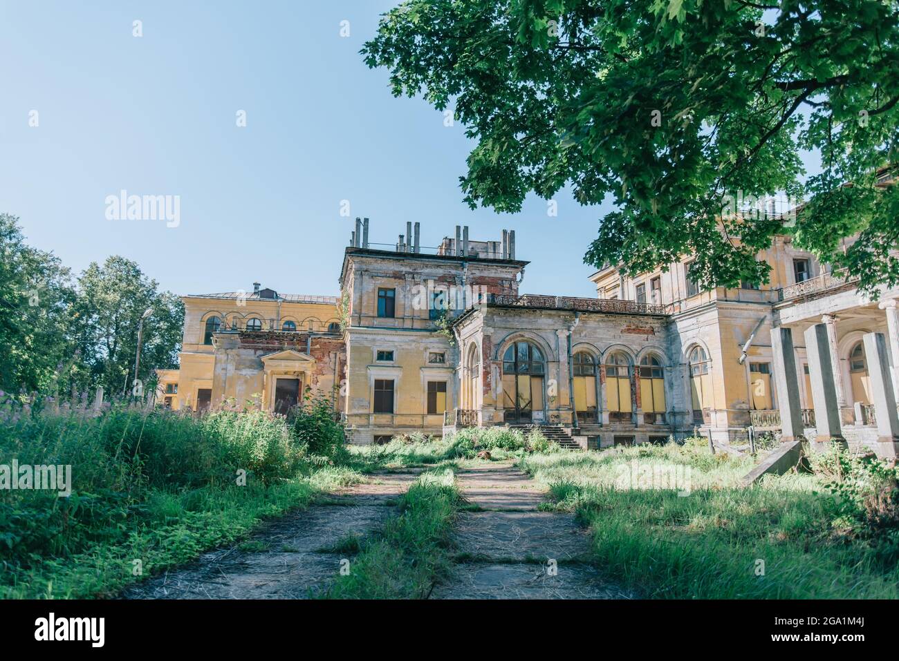 The southeastern facade of the palace Stock Photo - Alamy