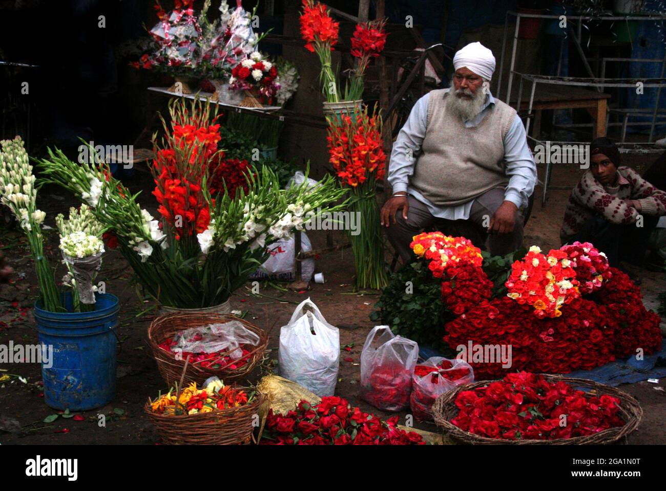 Mehrauli flower market hi-res stock photography and images - Alamy