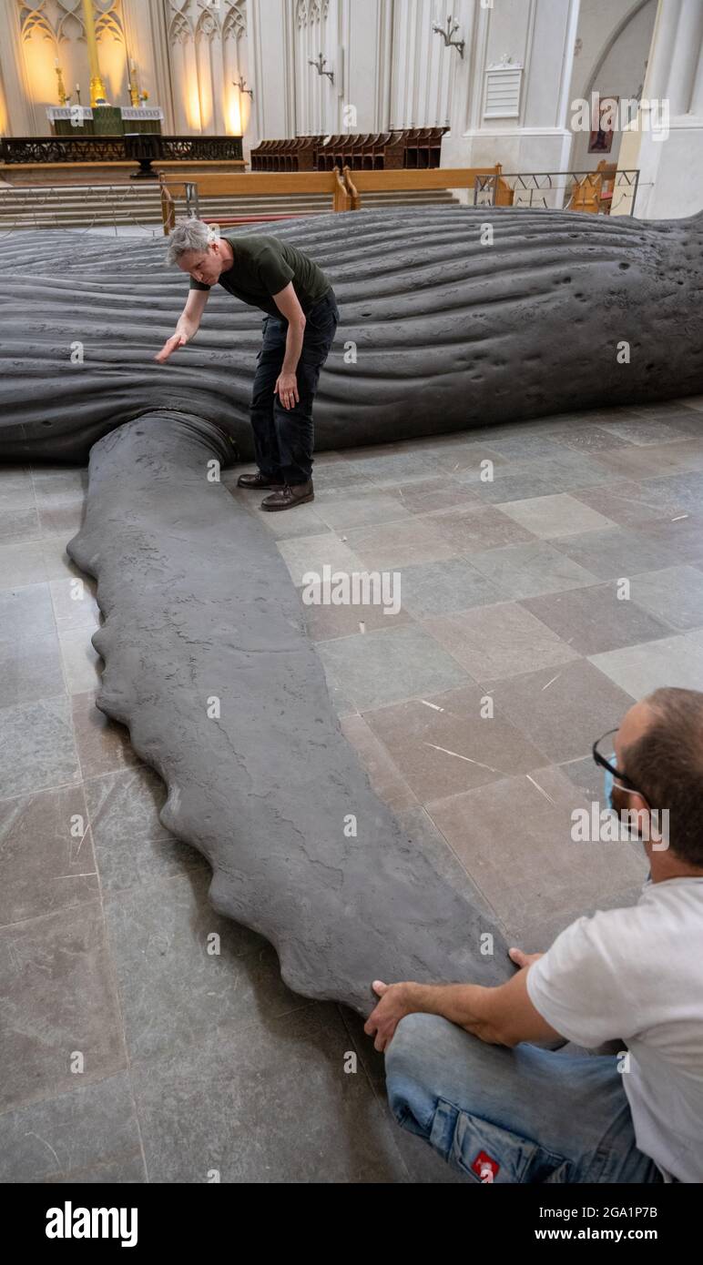 Greifswald, Germany. 28th July, 2021. Gil Shachar (back), artist from ...