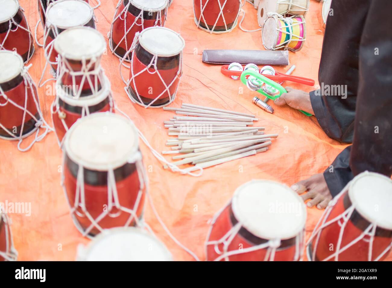 Tablas , membranophones , pair of small drums. Handicrafts on display ...