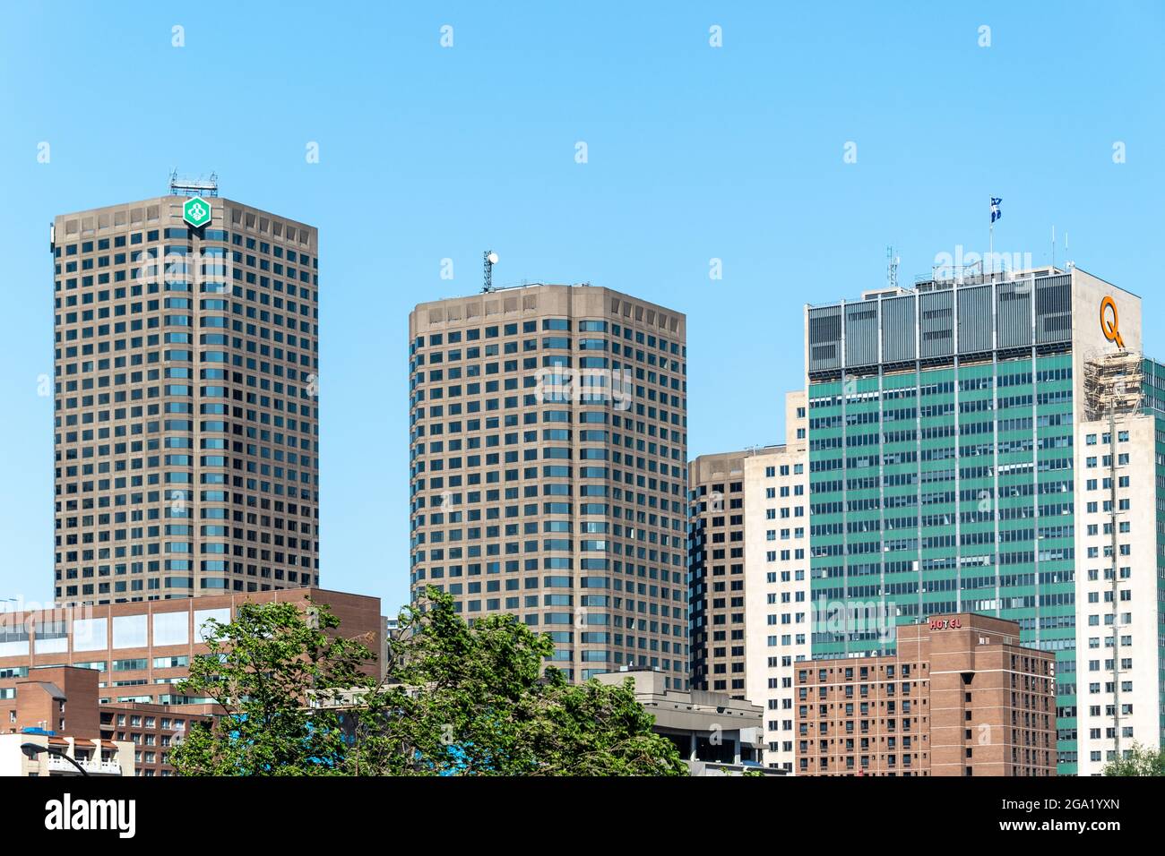 Hydro Quebec Building High Resolution Stock Photography and Images - Alamy