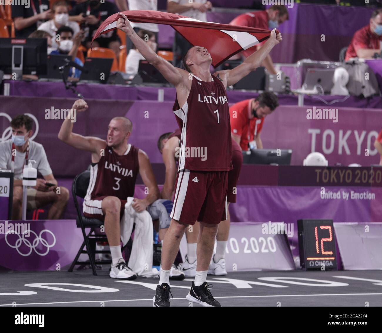 Team roc hi-res stock photography and images - Alamy