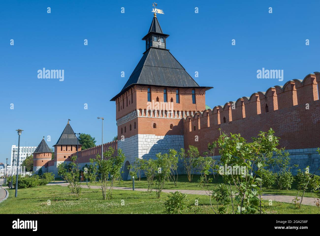 Sunny July day at the walls of the Tula Kremlin. Tula, Russia Stock ...