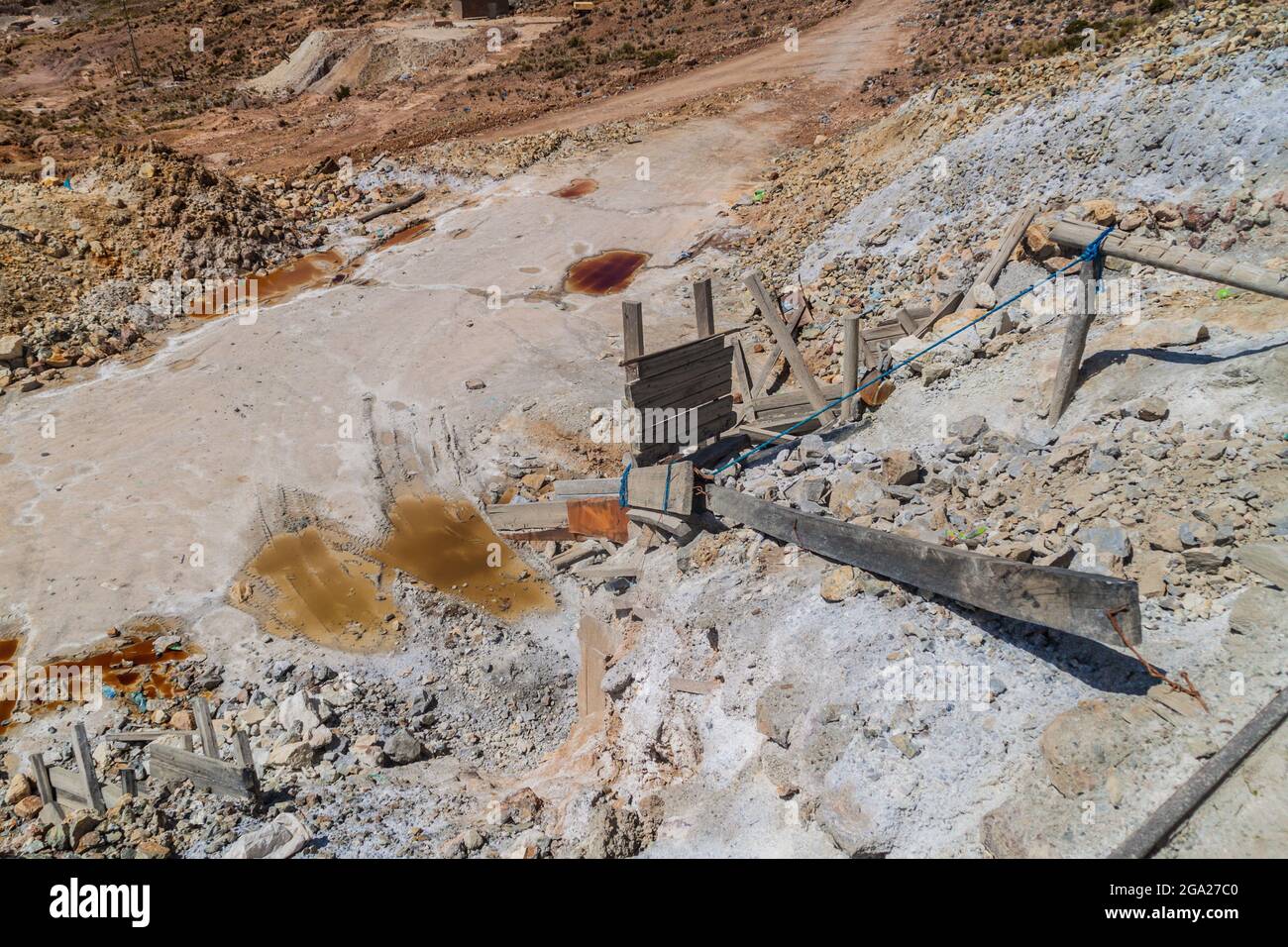 Exterior of Cerro Rico mine in Potosi, Bolivia Stock Photo - Alamy