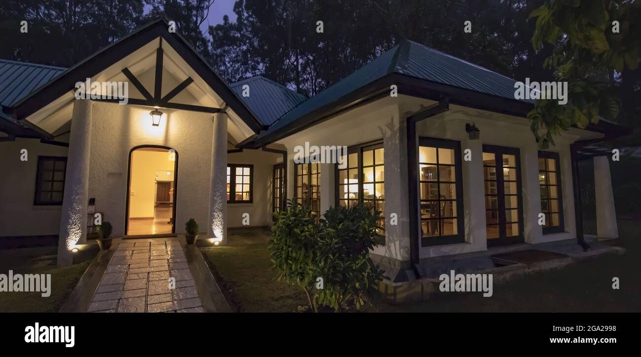 Thotalagala Bungalow on the Dambatenne Tea Estate, Hill Country, Sri ...