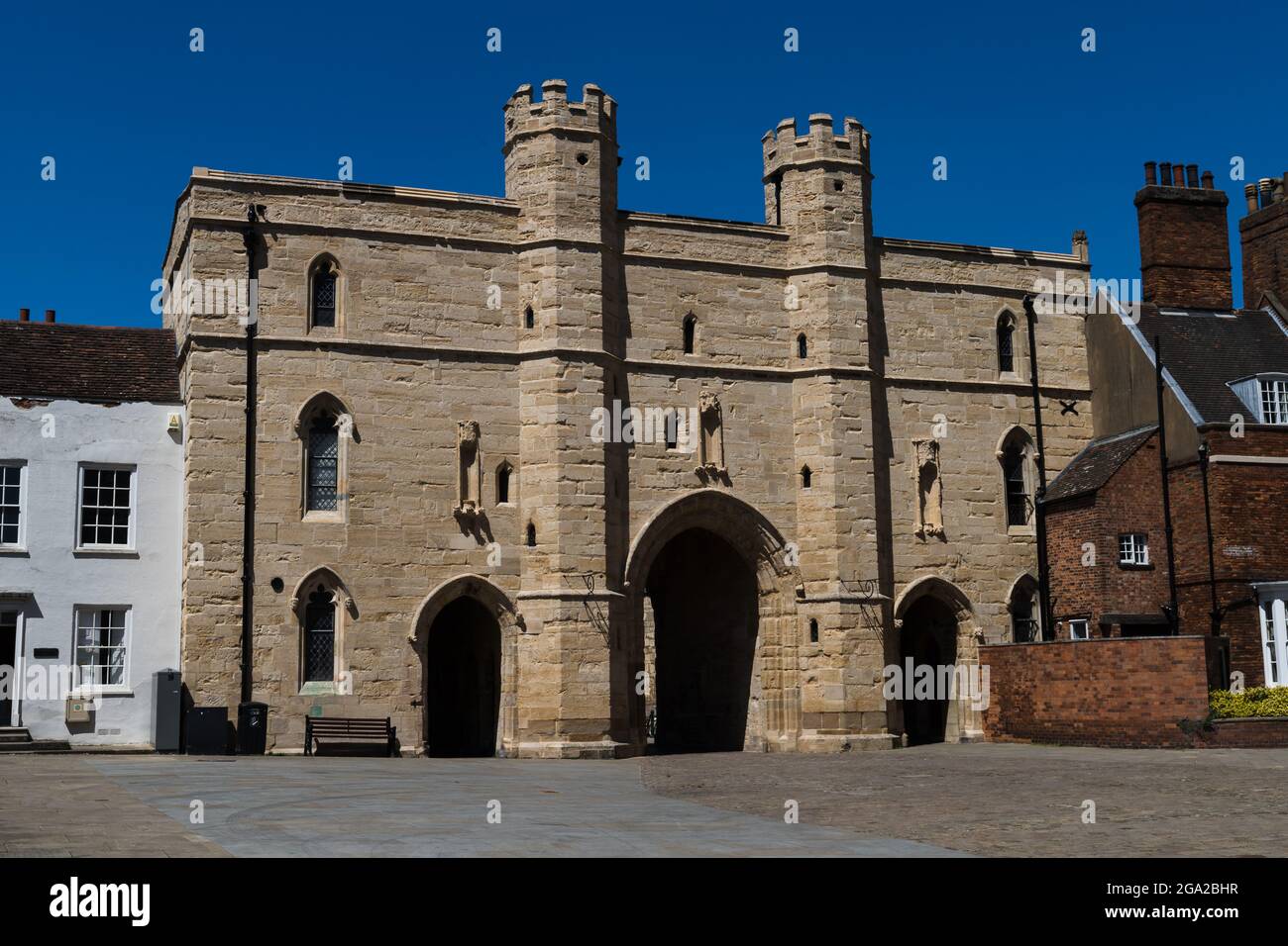 Gate house lincoln castle hi-res stock photography and images - Alamy