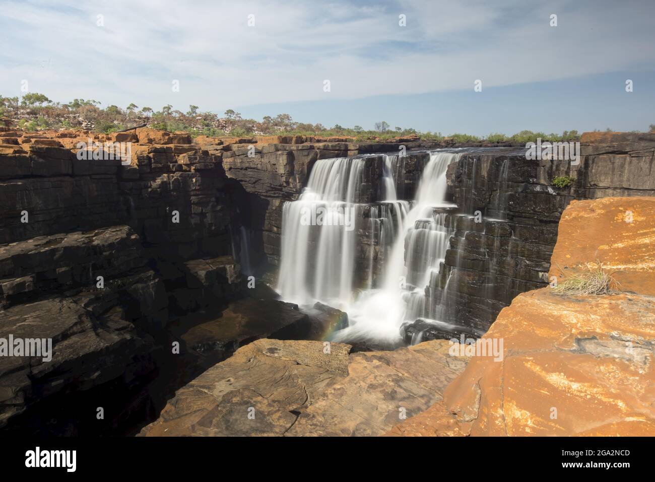 Springtime at the King George River waterfall in the Kimberley Region ...