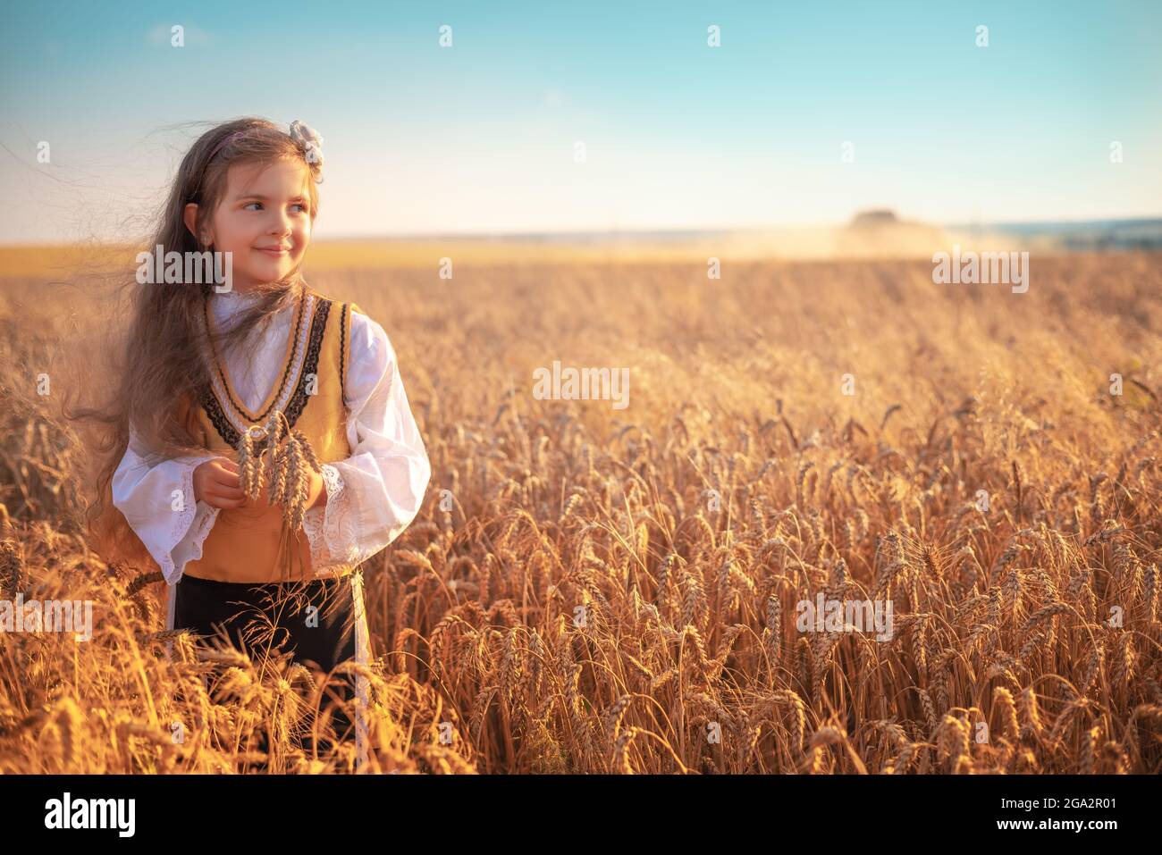 Folklore costume hi-res stock photography and images - Alamy