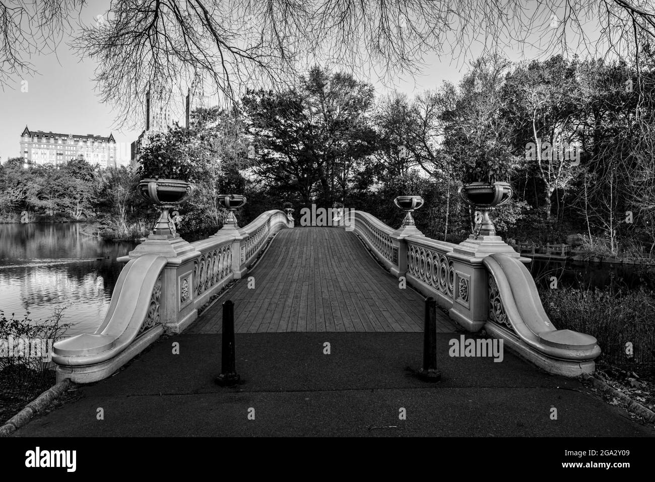 New york autumn seasonal Black and White Stock Photos & Images - Alamy