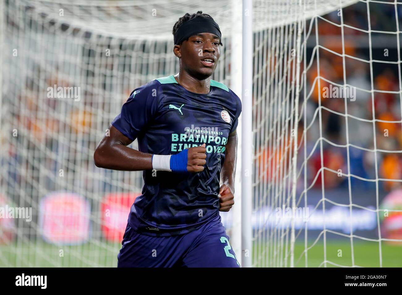 ISTANBOEL, NETHERLANDS - JULY 28: Chukwunonso Madueke of PSV celebrate ...