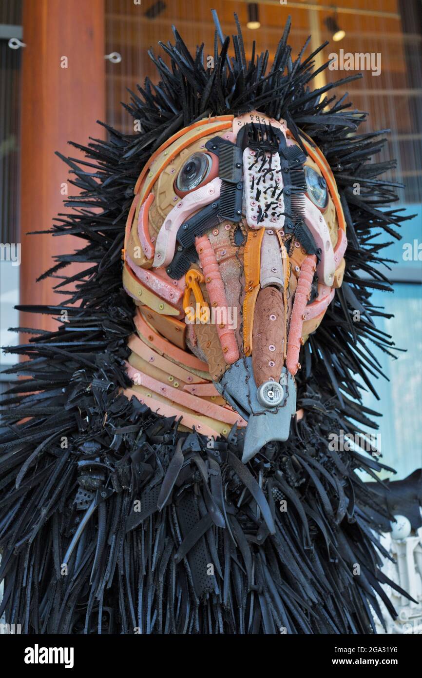 Condor sculpture hi-res stock photography and images - Alamy