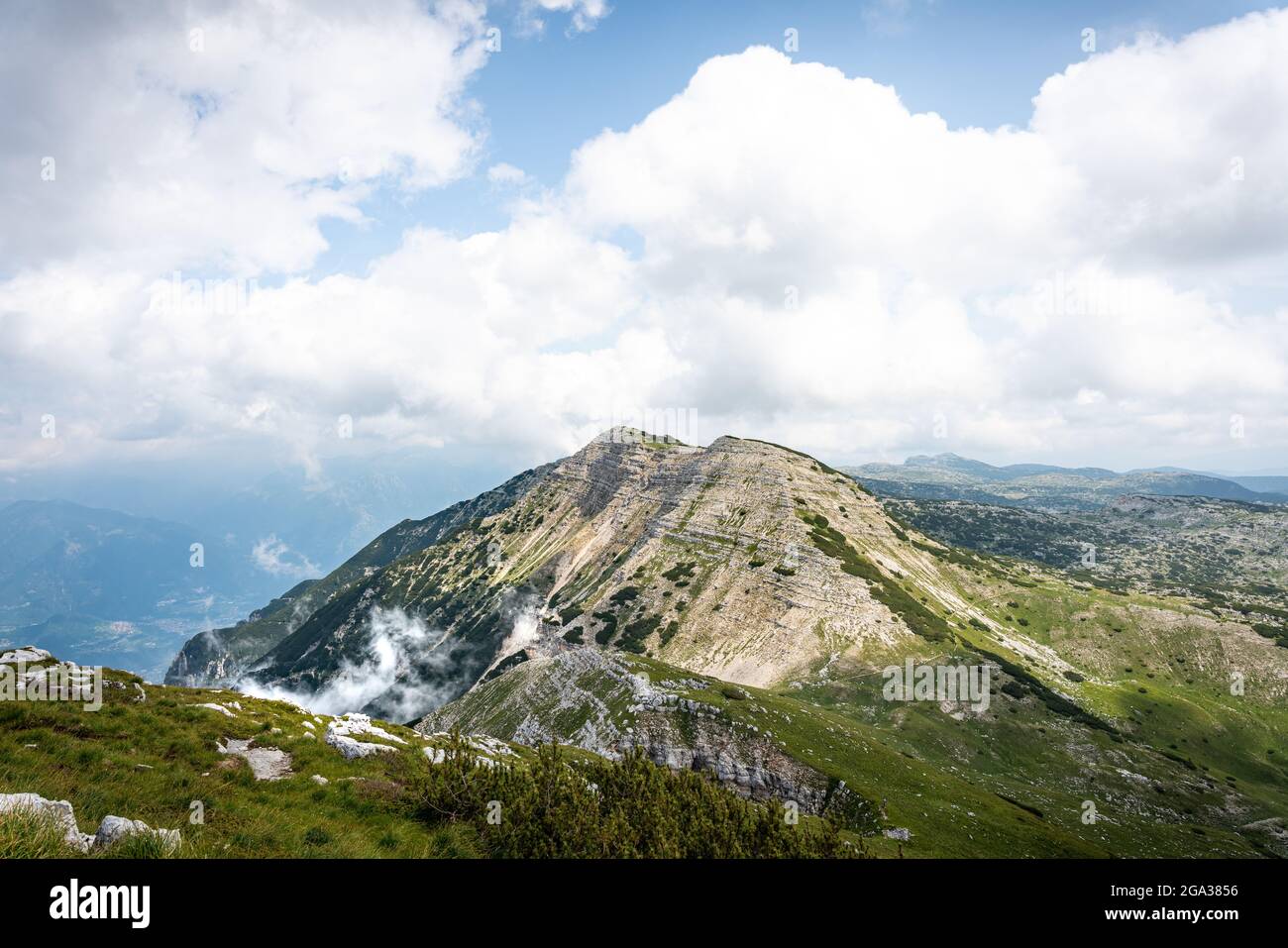 altopiano di asiago mountains - italy - cima mandriolo and cima larici ...