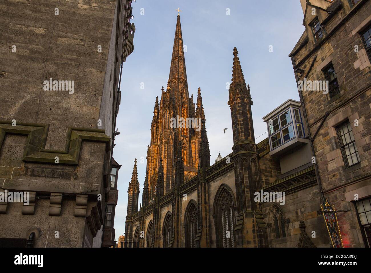 Architecture of Saint Columba's Free Church of Scotland in downtown ...