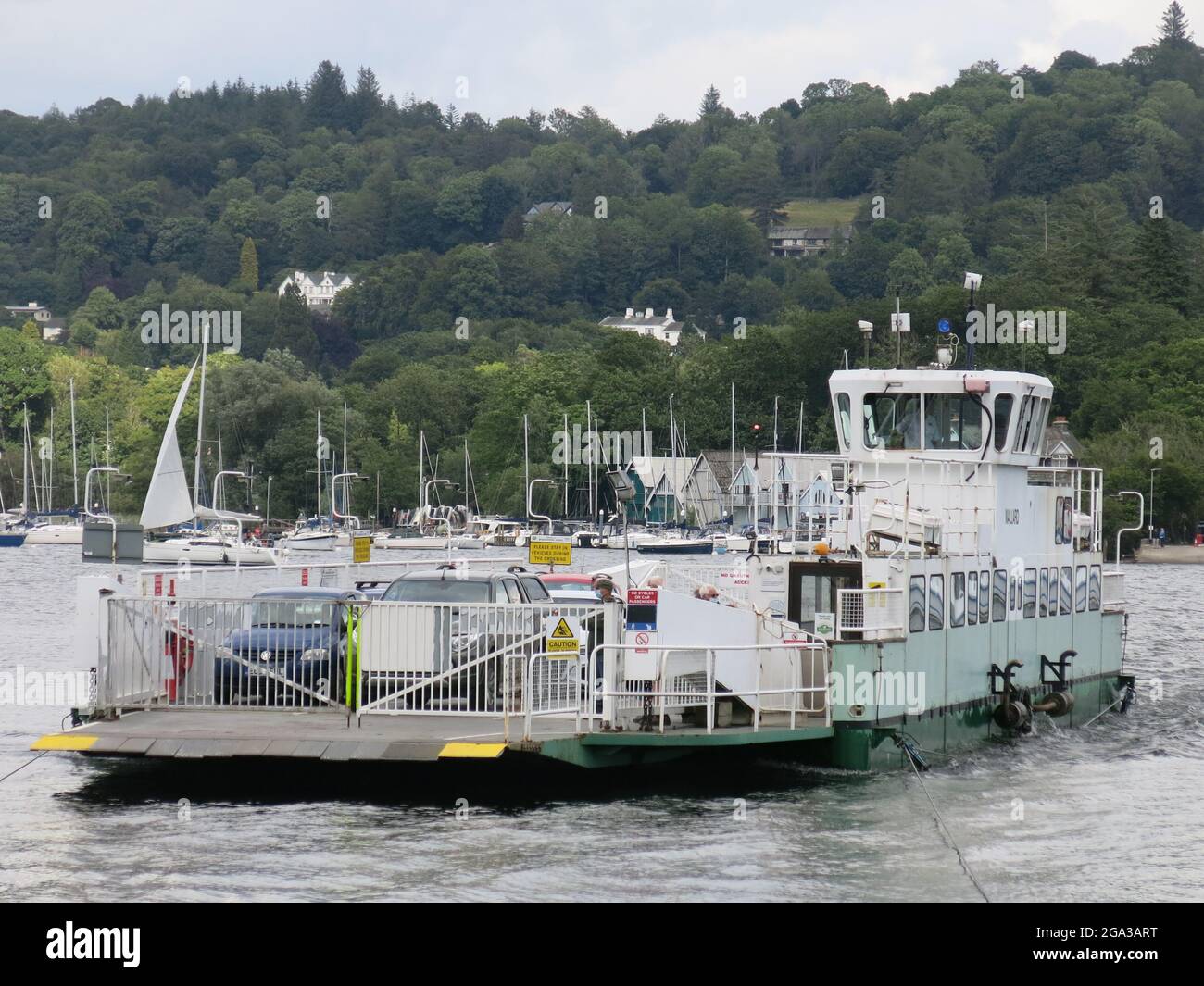 The car ferry "Mallard" crossing over Lake Windermere from Coniston to ...