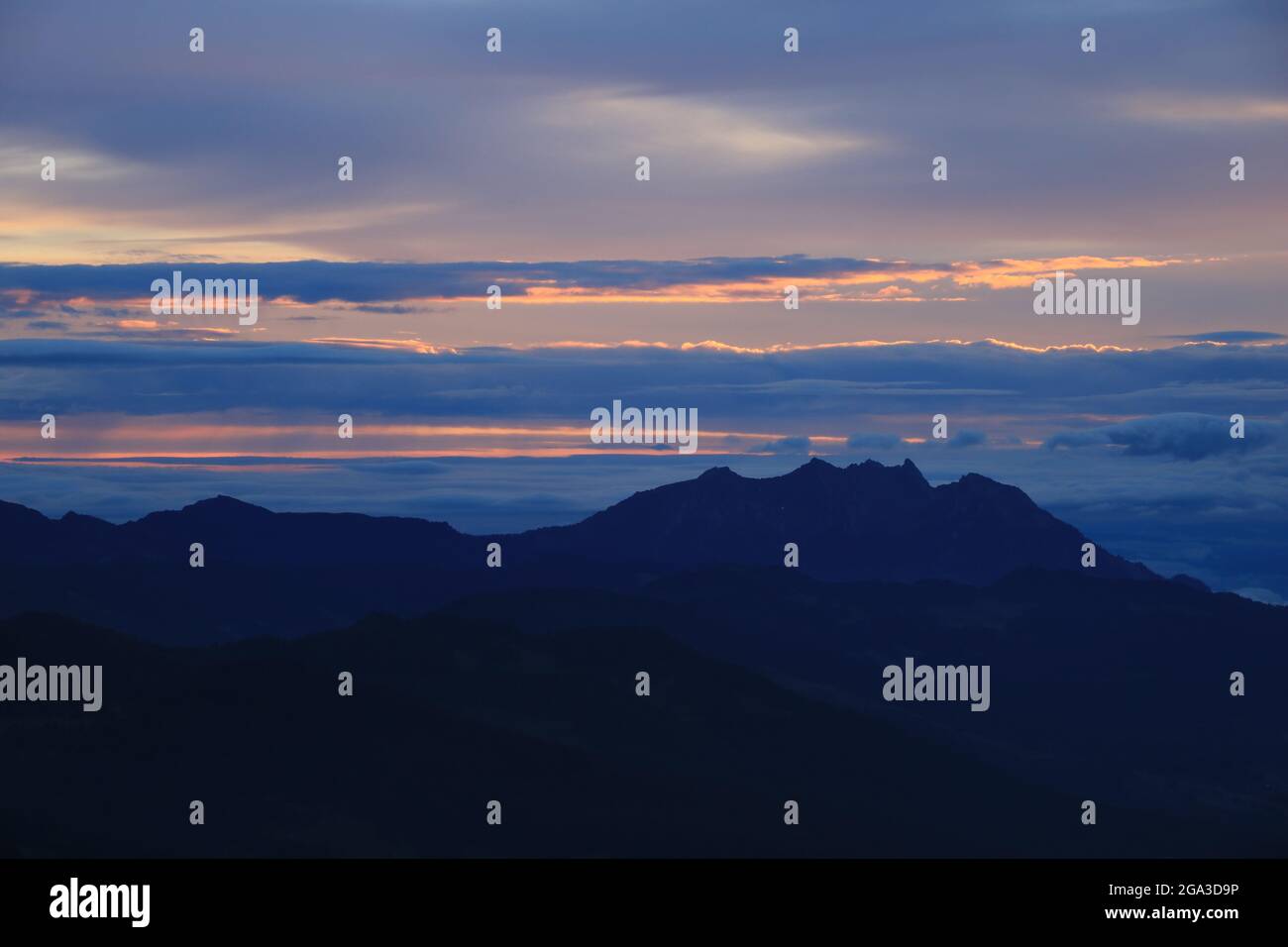Lit ranges hi-res stock photography and images - Alamy