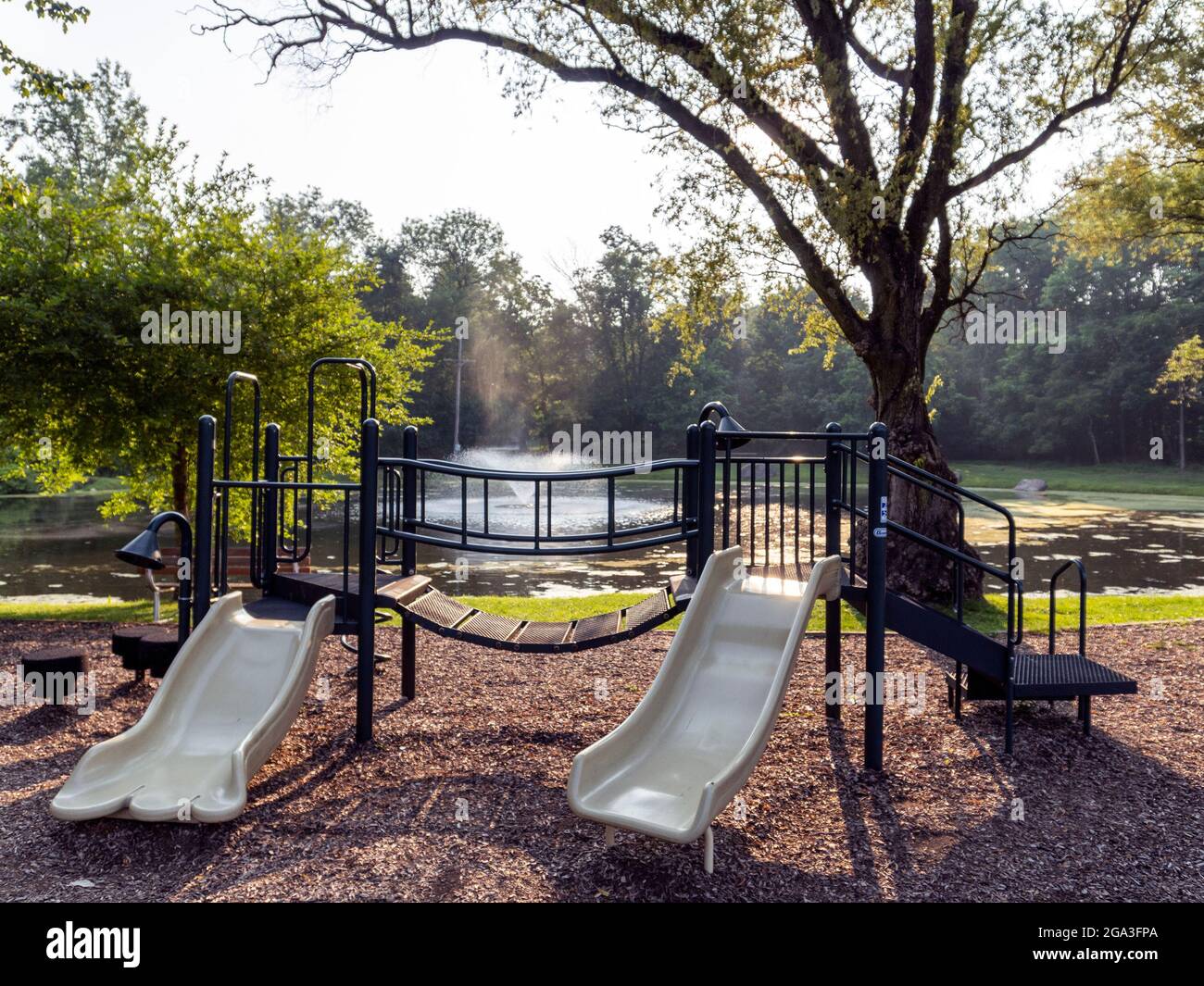 Empty playground park hi-res stock photography and images - Alamy
