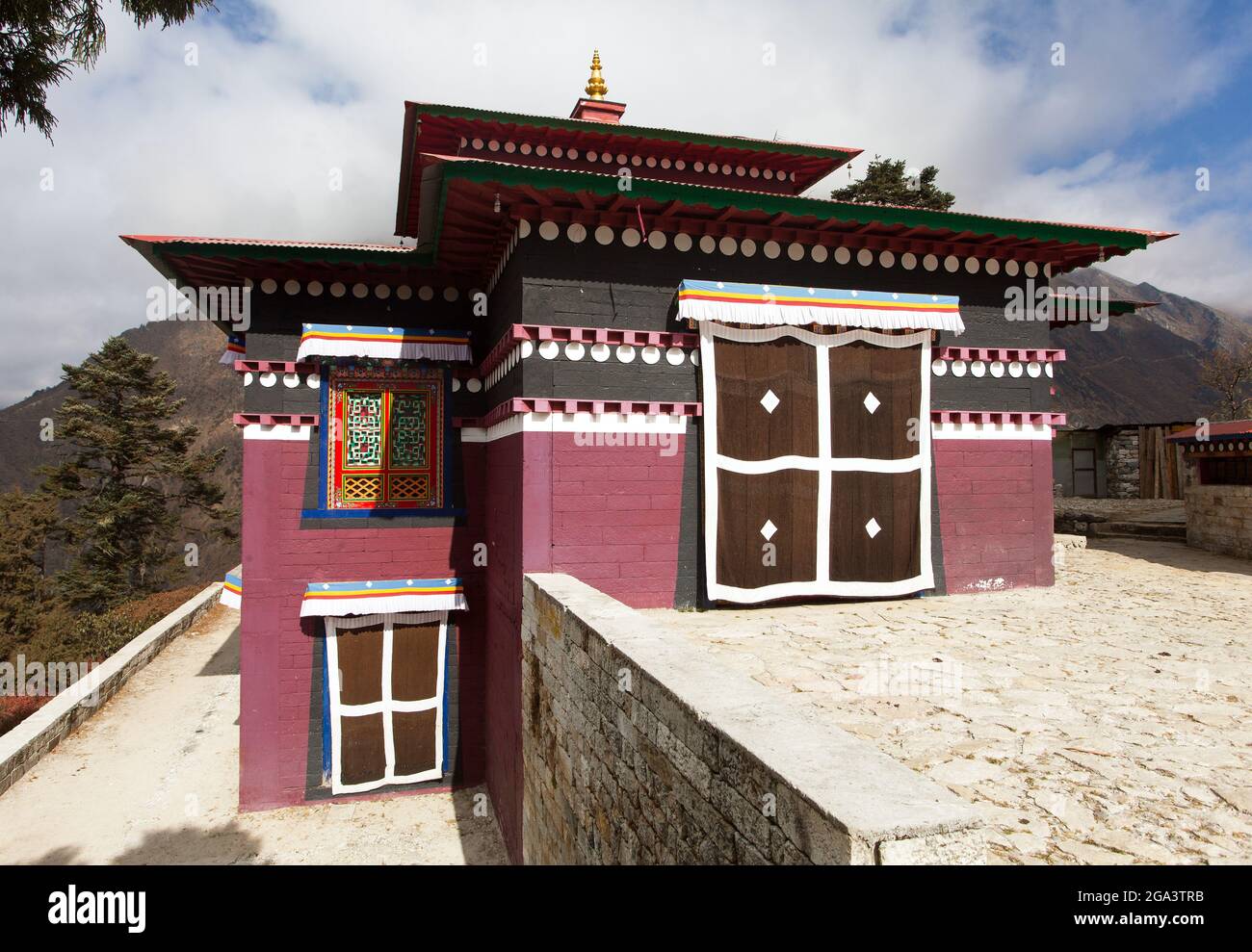 Tengboche Monastery, the best monastery in Khumbu valley, trek to ...