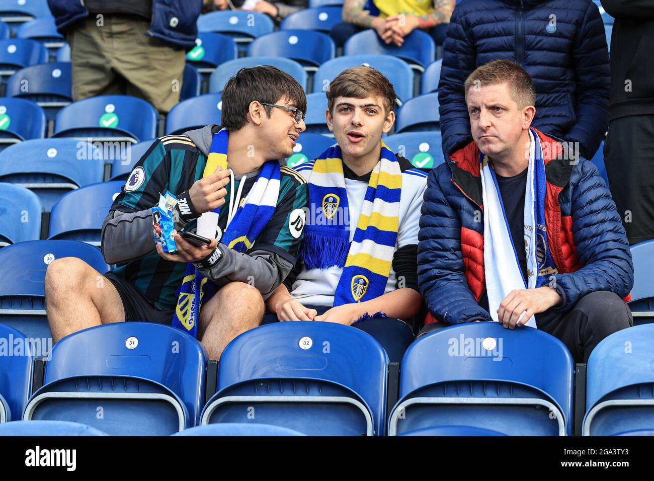 Leeds fans pre season hi-res stock photography and images - Alamy