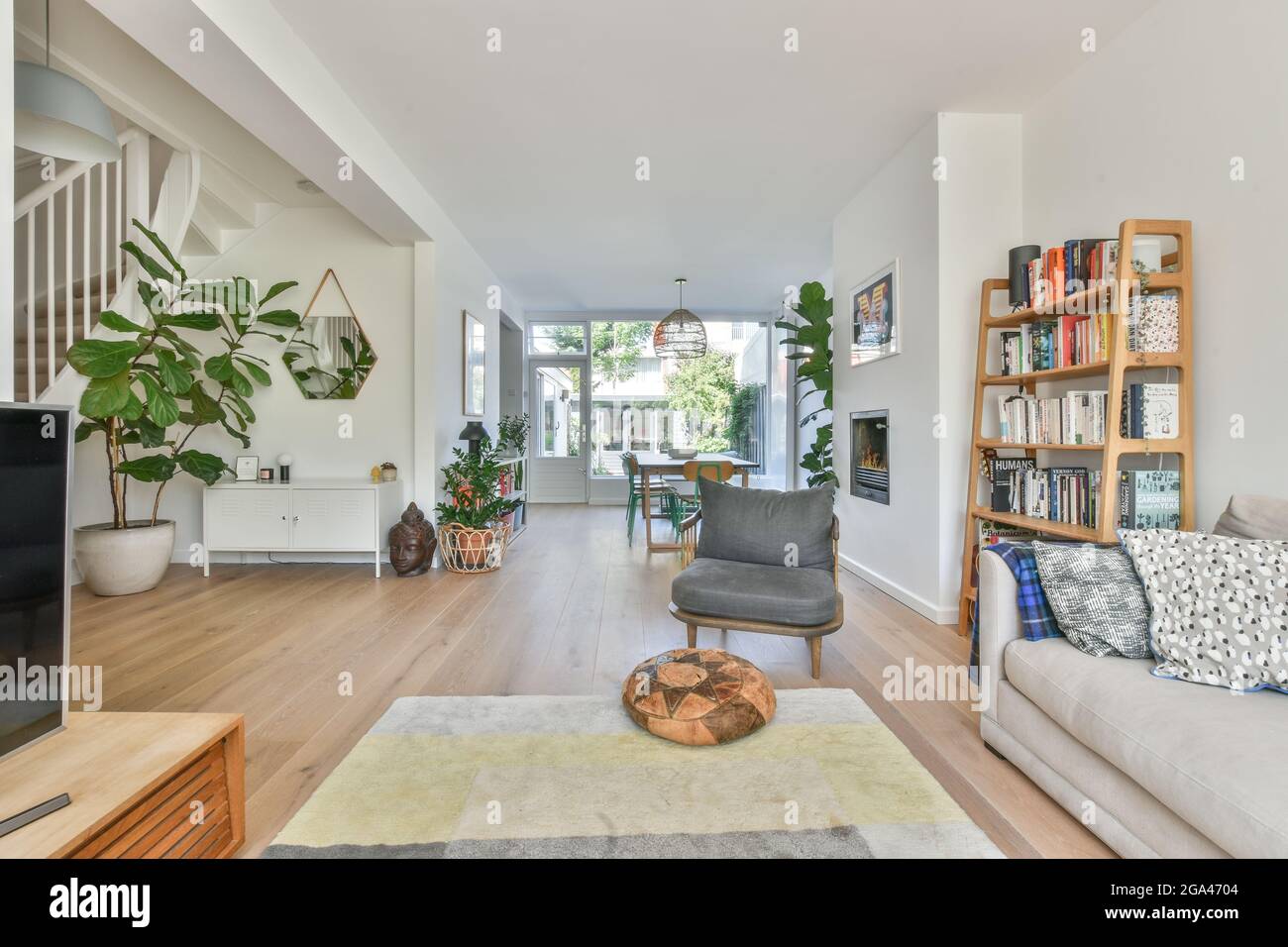 Luxury and beautiful living room interior design Stock Photo - Alamy