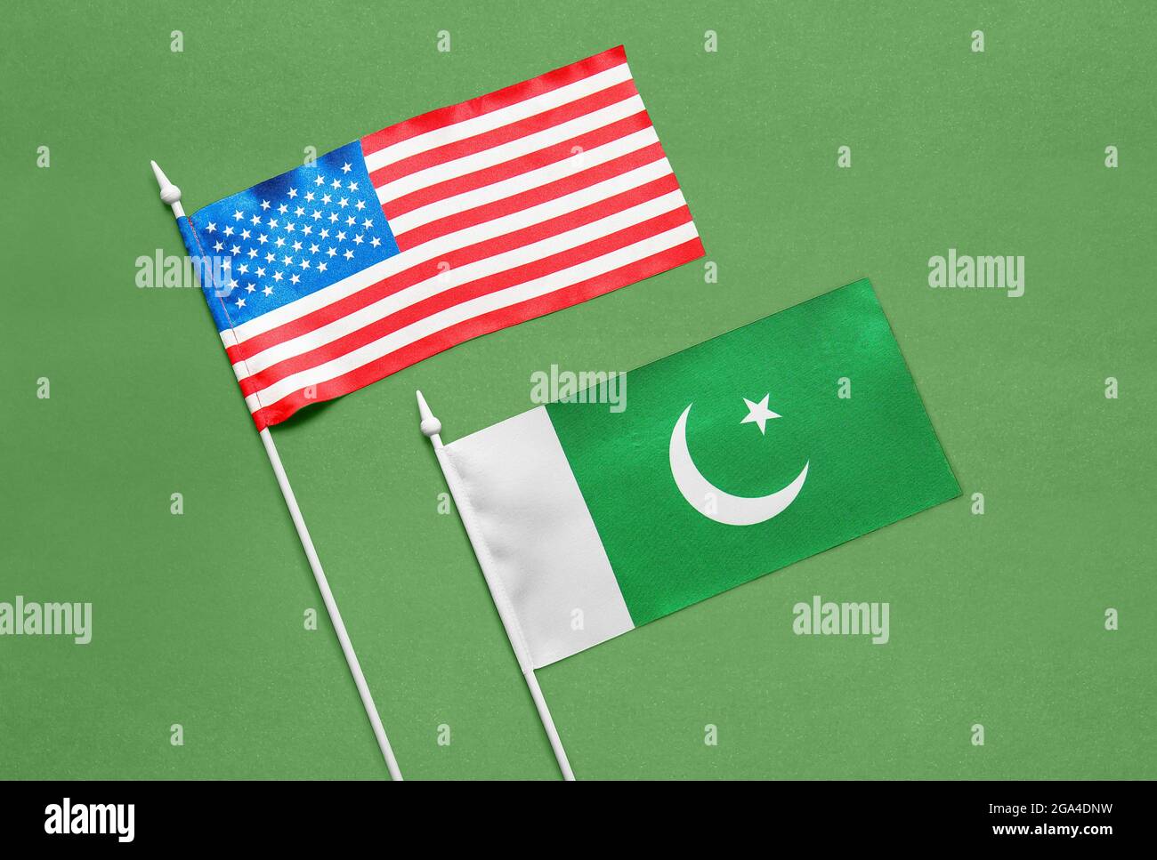 Flags of USA and Pakistan on color background Stock Photo - Alamy