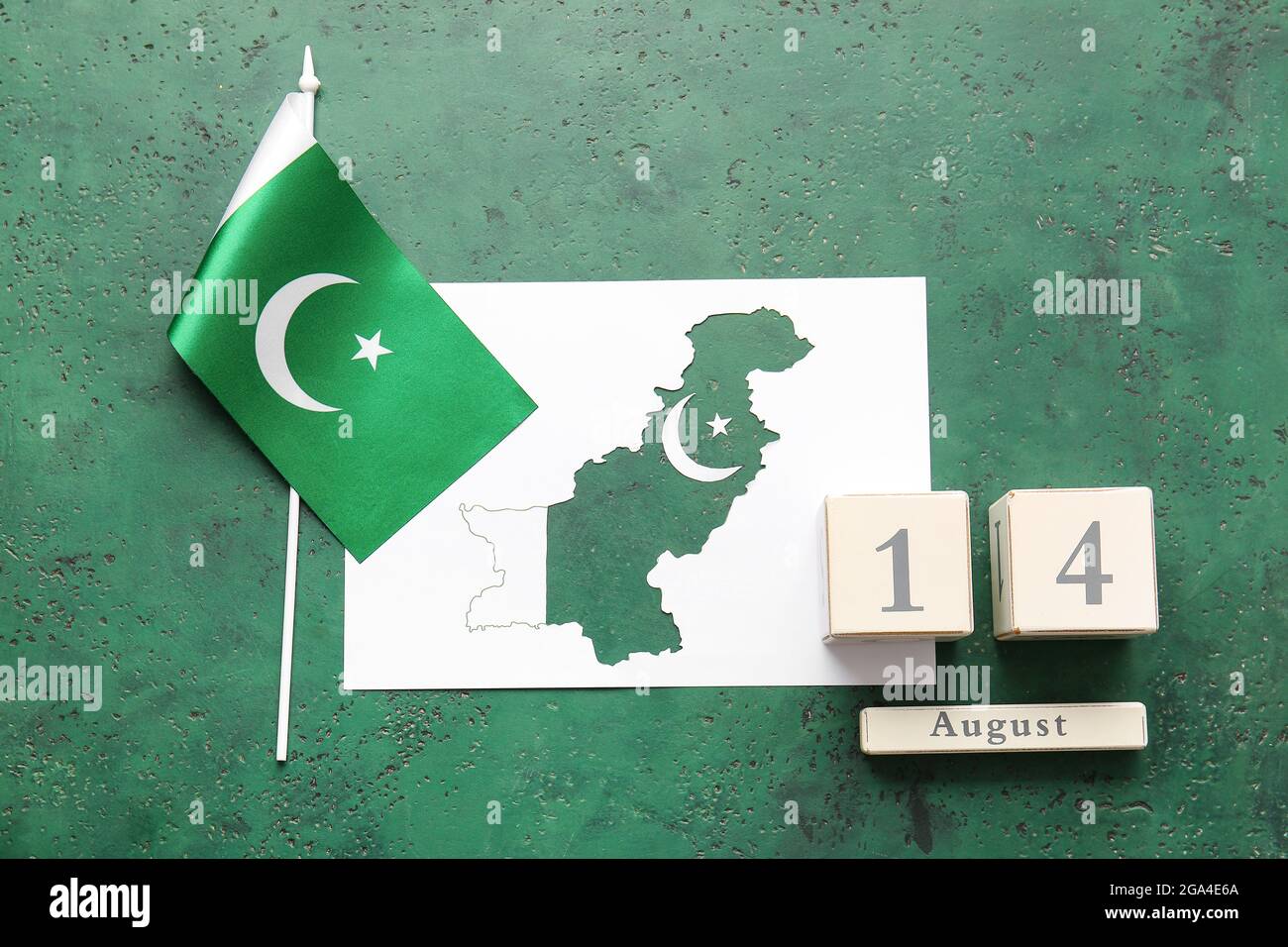 Flag and map of Pakistan, calendar with date of Independence Day on ...