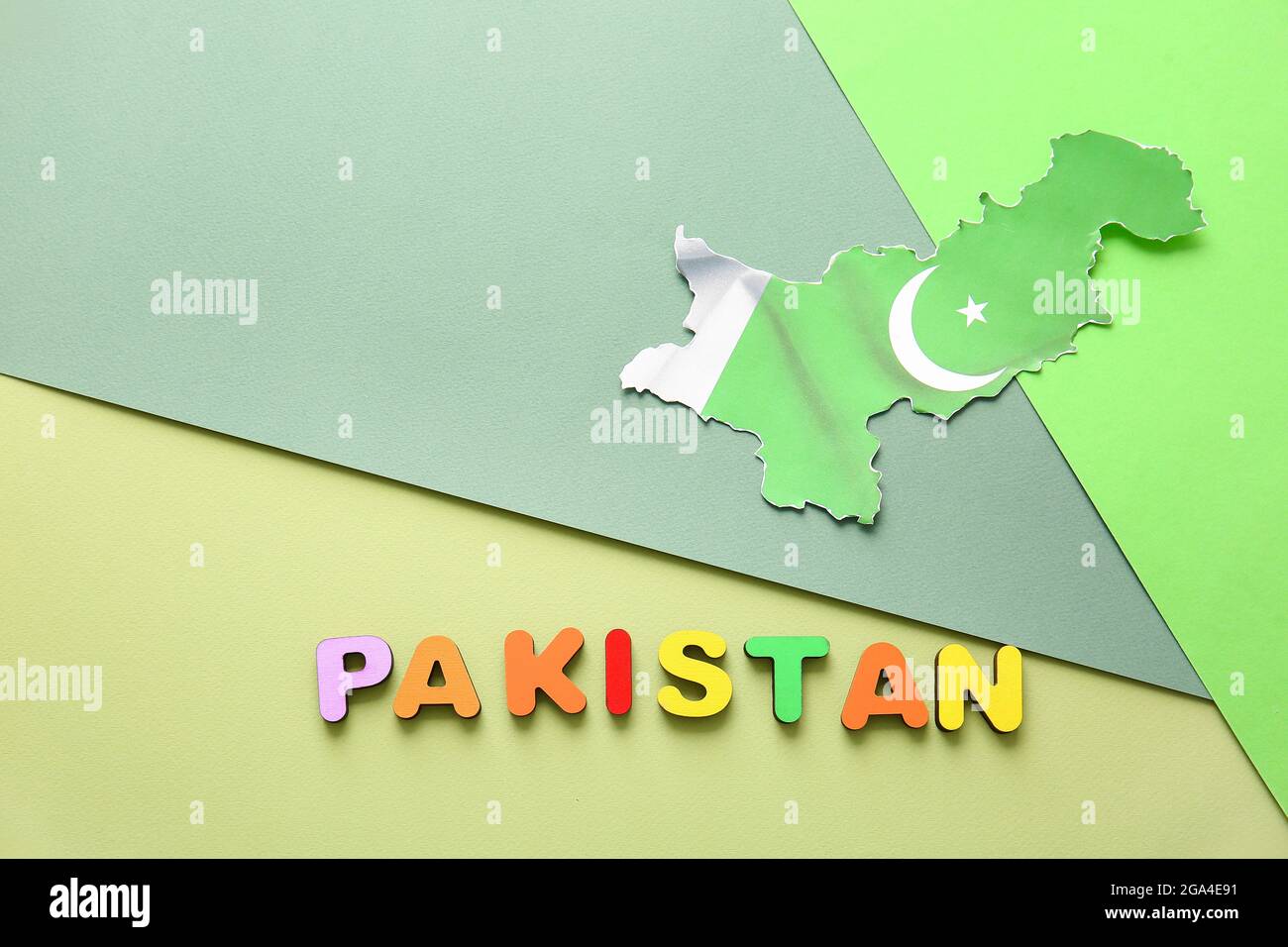 Flag map of Pakistan on color background Stock Photo - Alamy