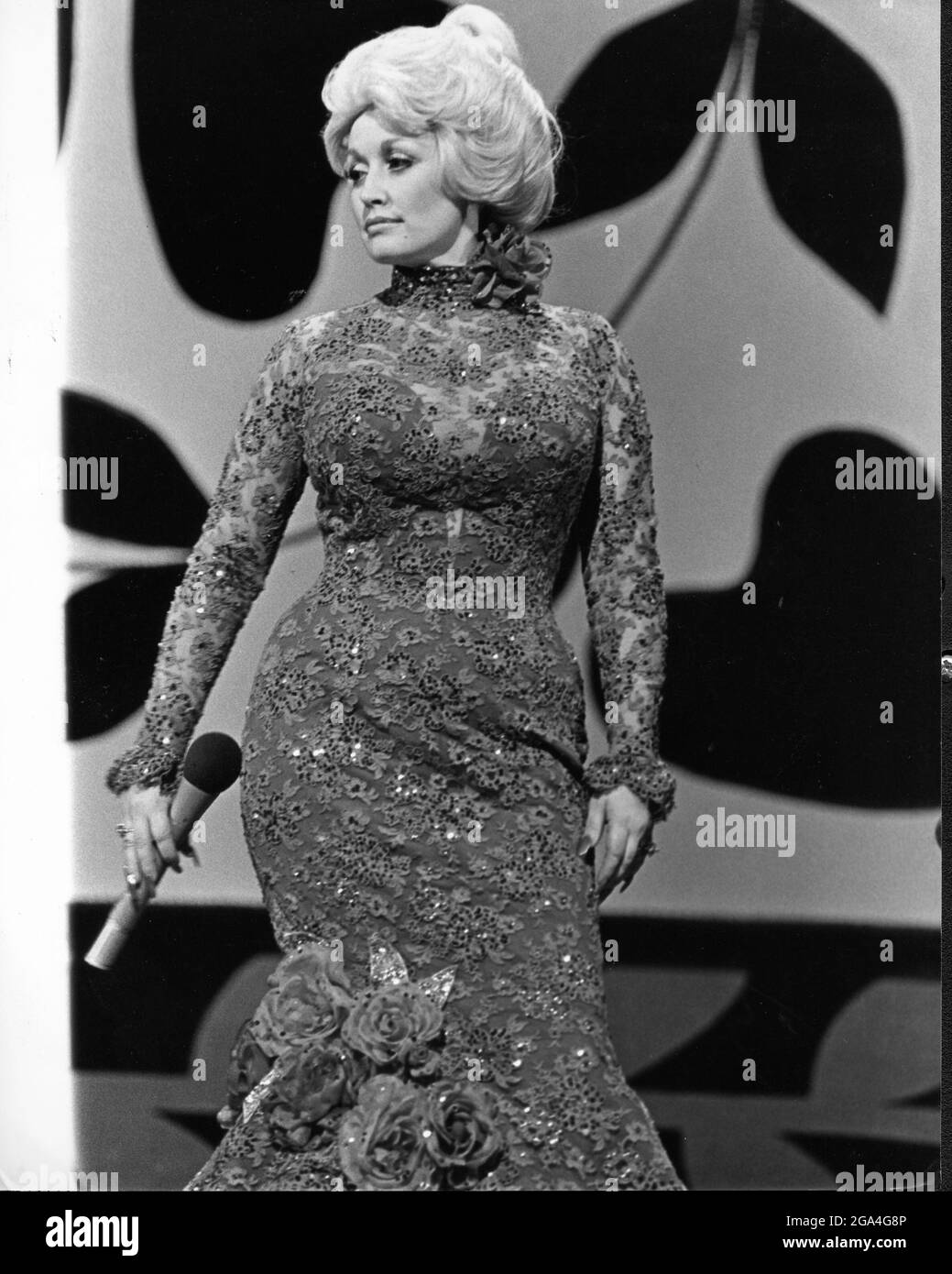 Nashville TN Feb 1979 - Dolly Parton & Carol Brunette rehearsal ...