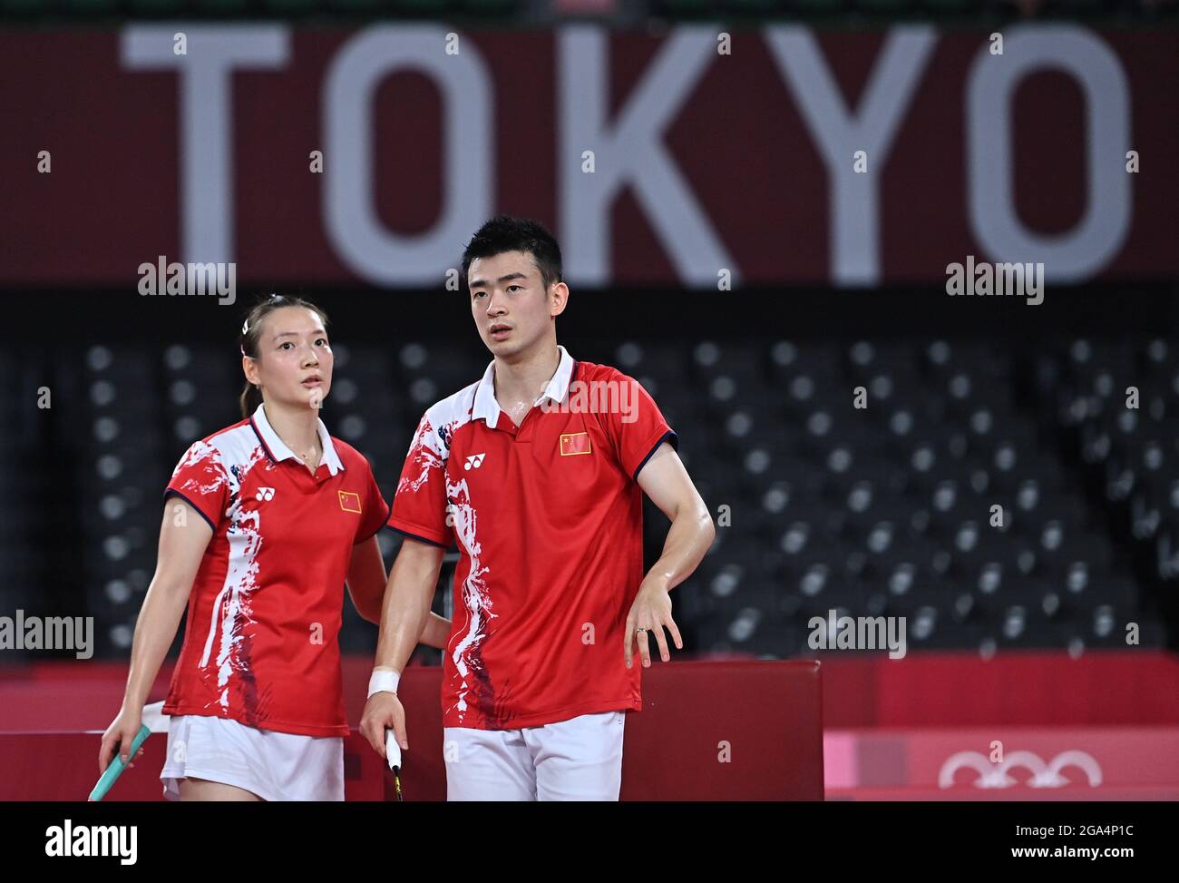 Tokyo, Japan. 29th July, 2021. Zheng Siwei/Huang Yaqiong (L) of China ...