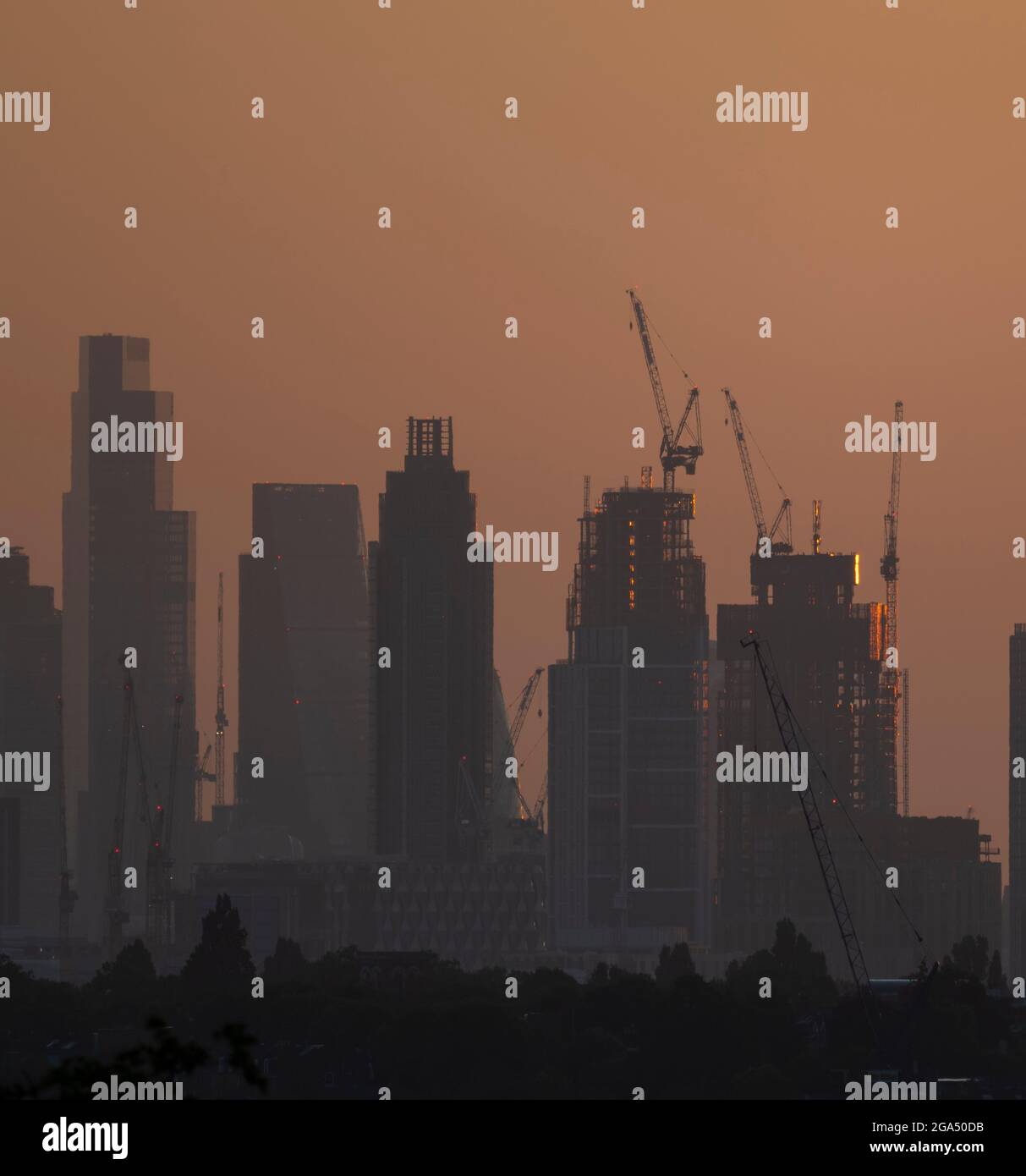Previous skyline hi-res stock photography and images - Alamy
