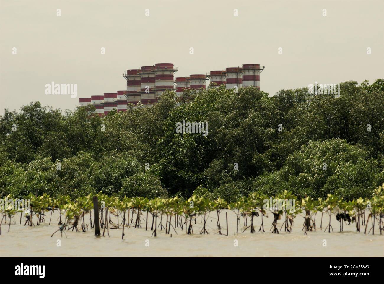 Muara tawar power plant hi-res stock photography and images - Alamy