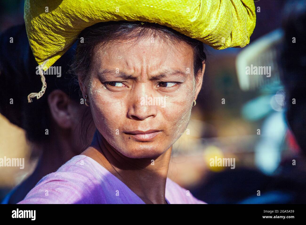 Asian cheekbones hi-res stock photography and images - Alamy