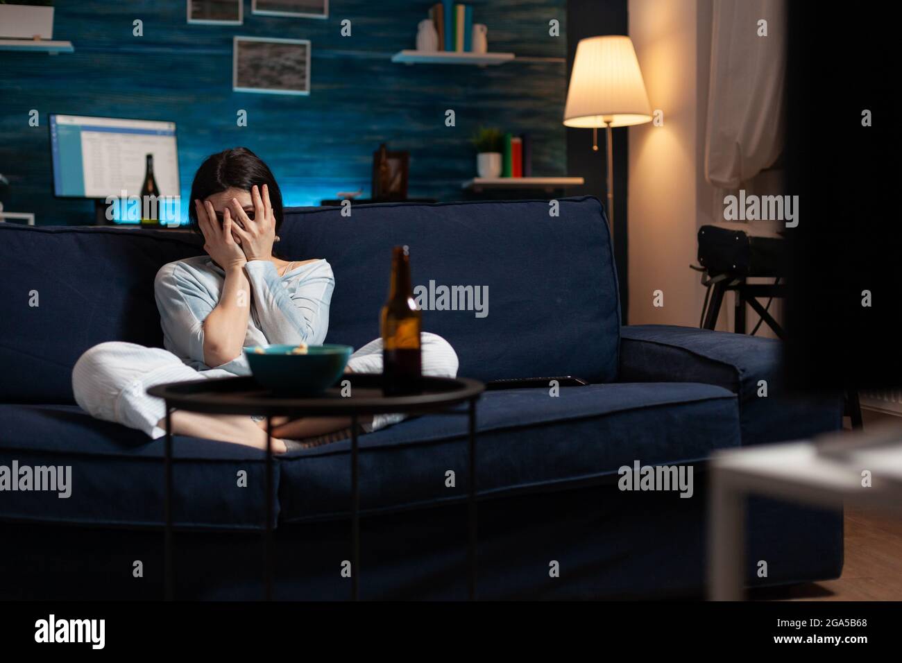 Scary facial expression hi-res stock photography and images - Alamy