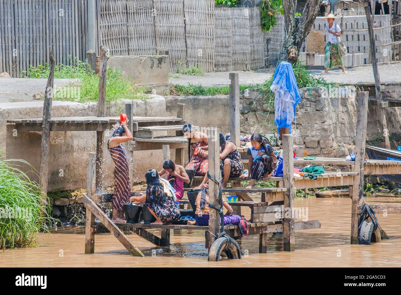 Burma Rituals High Resolution Stock Photography and Images - Alamy