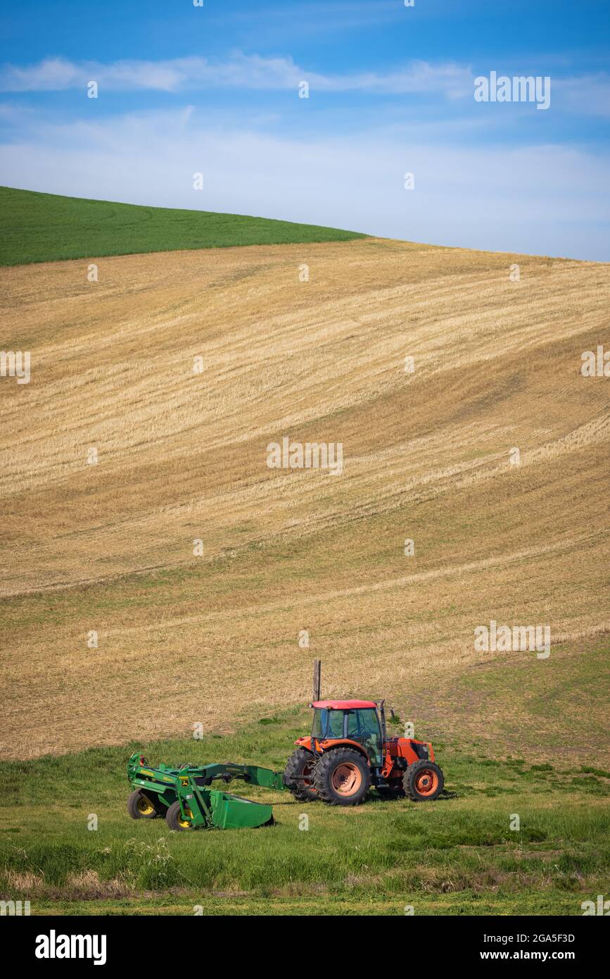 Tractor and farm equipment in the Palouse area of eastern Washington ...