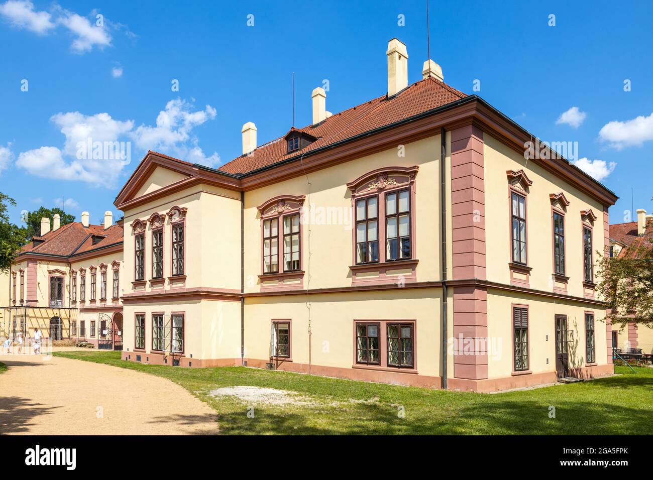 Hermanuv mestec castle hi-res stock photography and images - Alamy