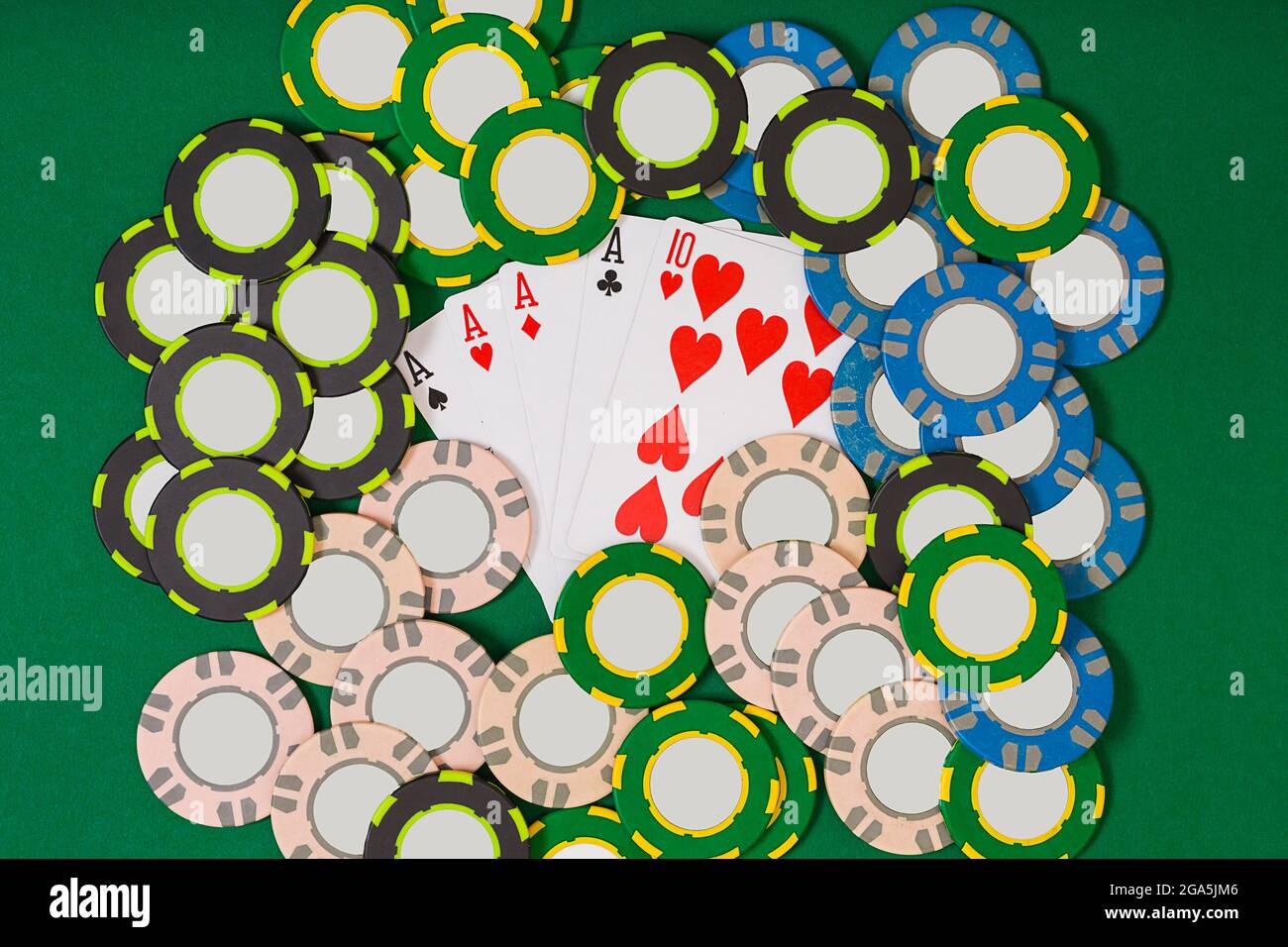 Poker. Banner template layout mockup for online casino. Green table ...