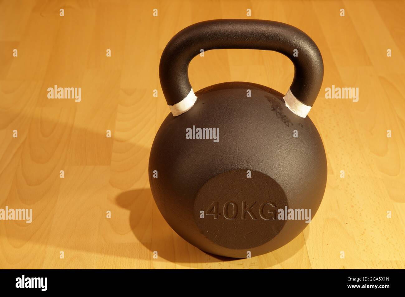 Kettle bell icon hi-res stock photography and images - Alamy