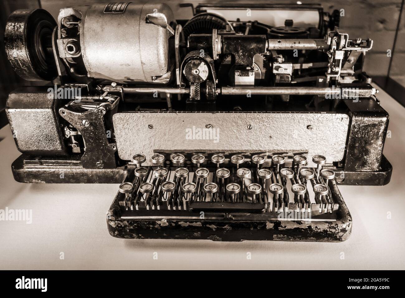 Creed model 7b teleprinter hi-res stock photography and images - Alamy