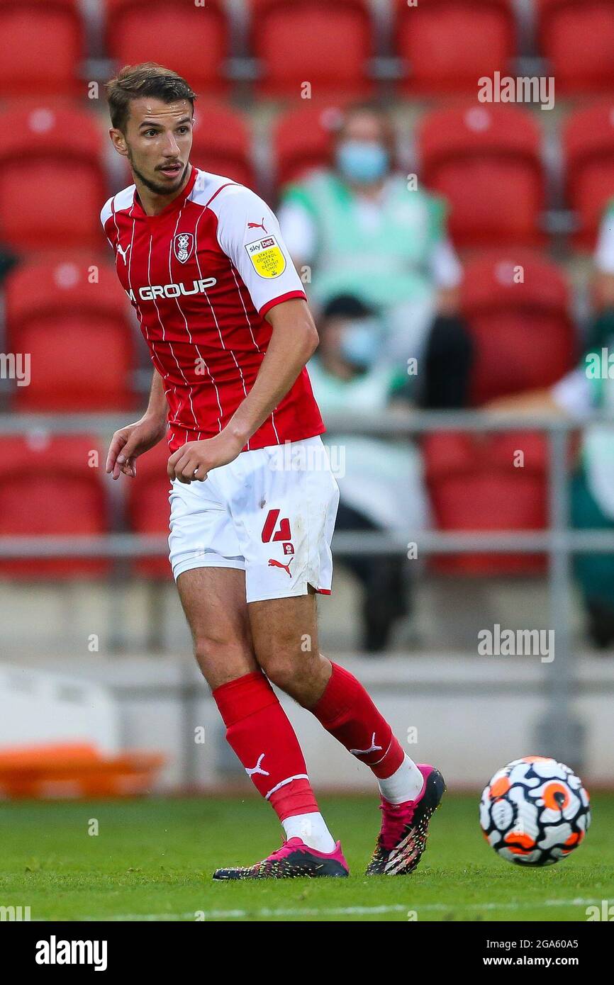 Daniel coombs hi-res stock photography and images - Alamy