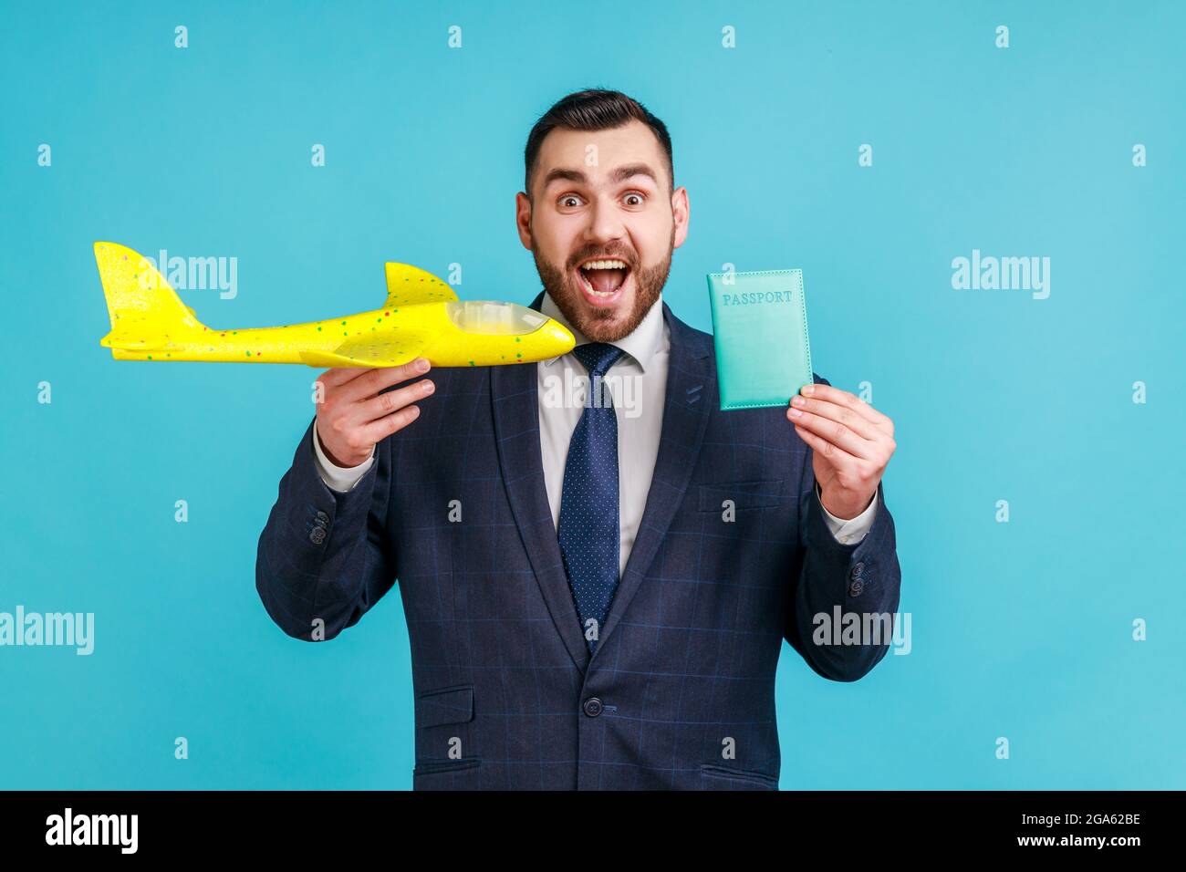 Paper people around world hi-res stock photography and images - Alamy