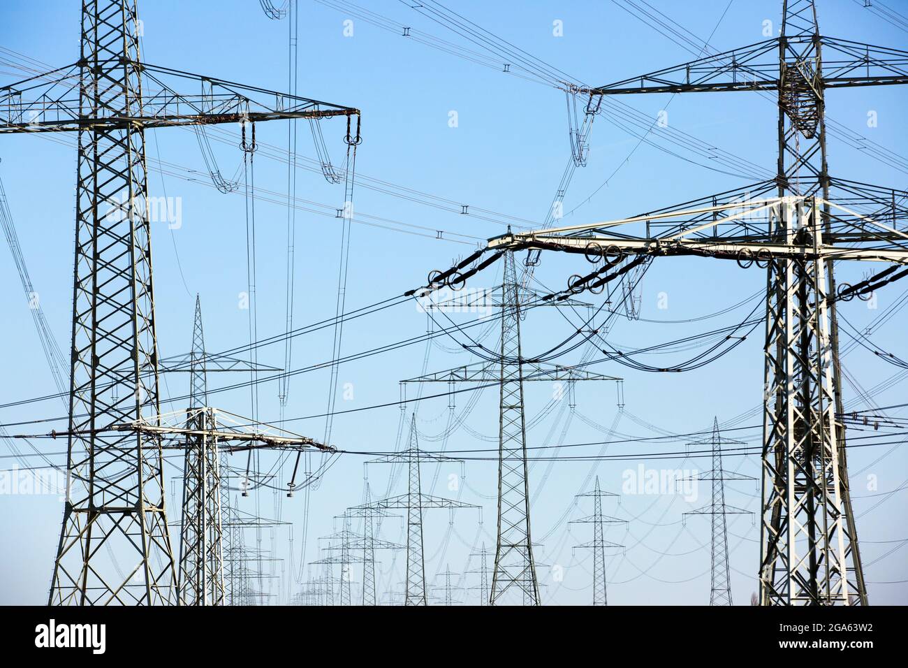 Power Lines ,Many High Voltage Pylons , Power Lines , Energy ...