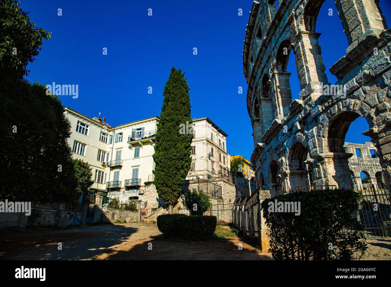 Arena Colosseum in Pula with columns and three stories high Stock Photo ...
